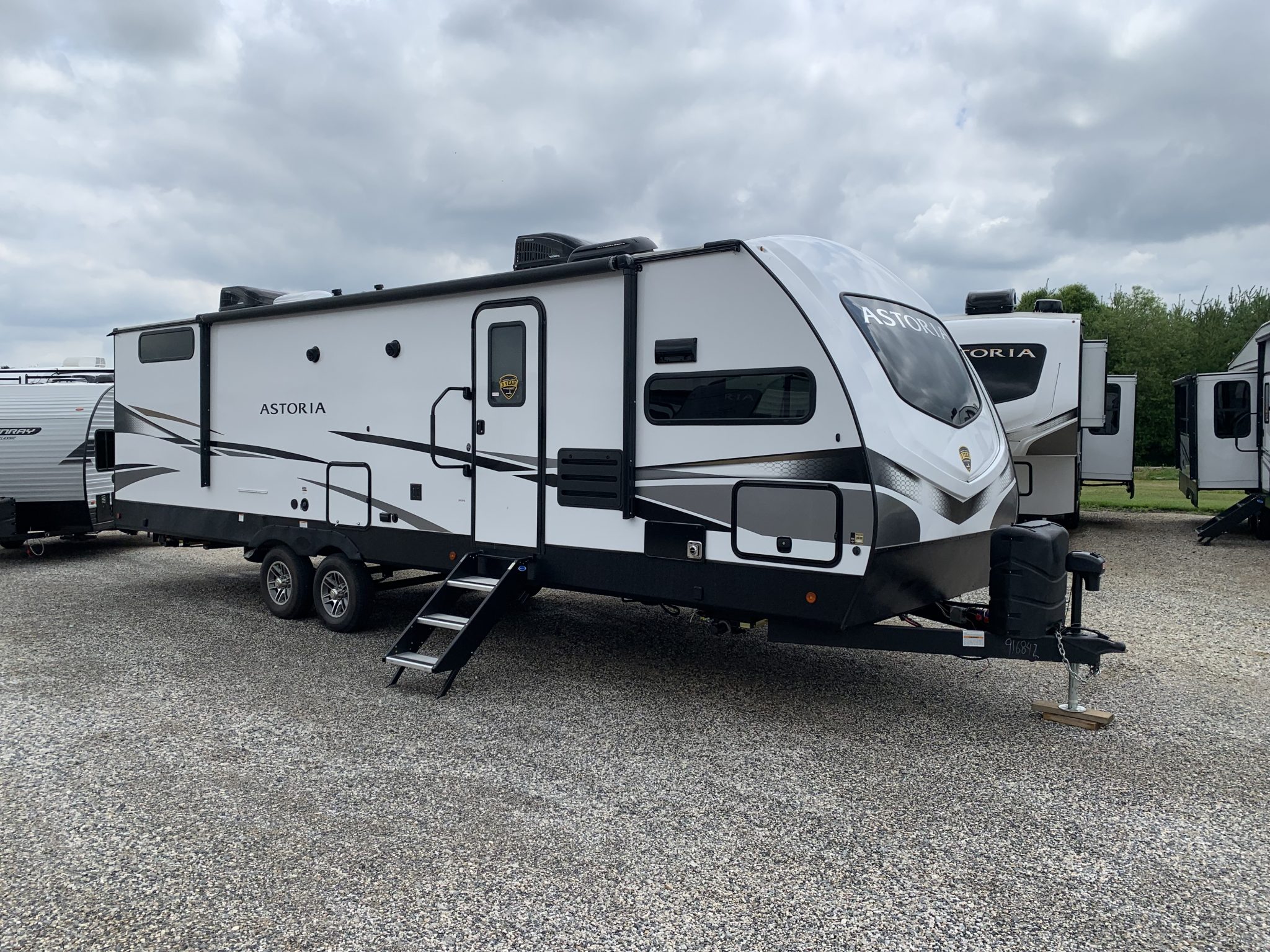 2022 Dutchmen, Astoria 2913FK – Harbolds RV