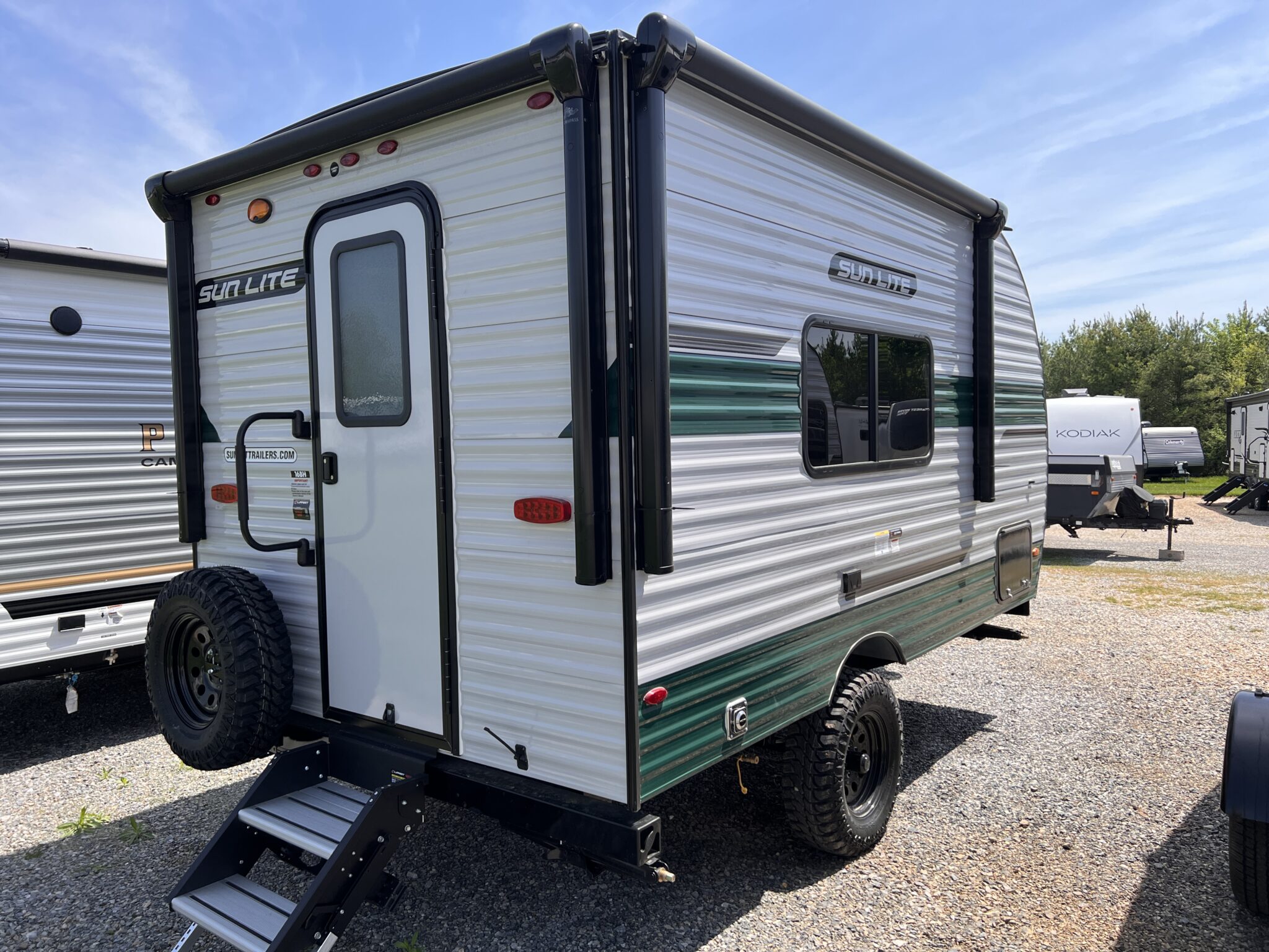 2025 Sunset Park RV, SunLite 16BH Sport – Harbolds RV